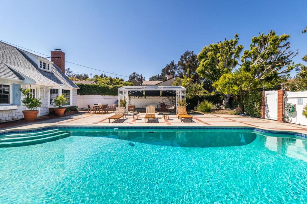 West LA Cottage with Pool, Los Angeles (aktualisierte Preise für 2024)