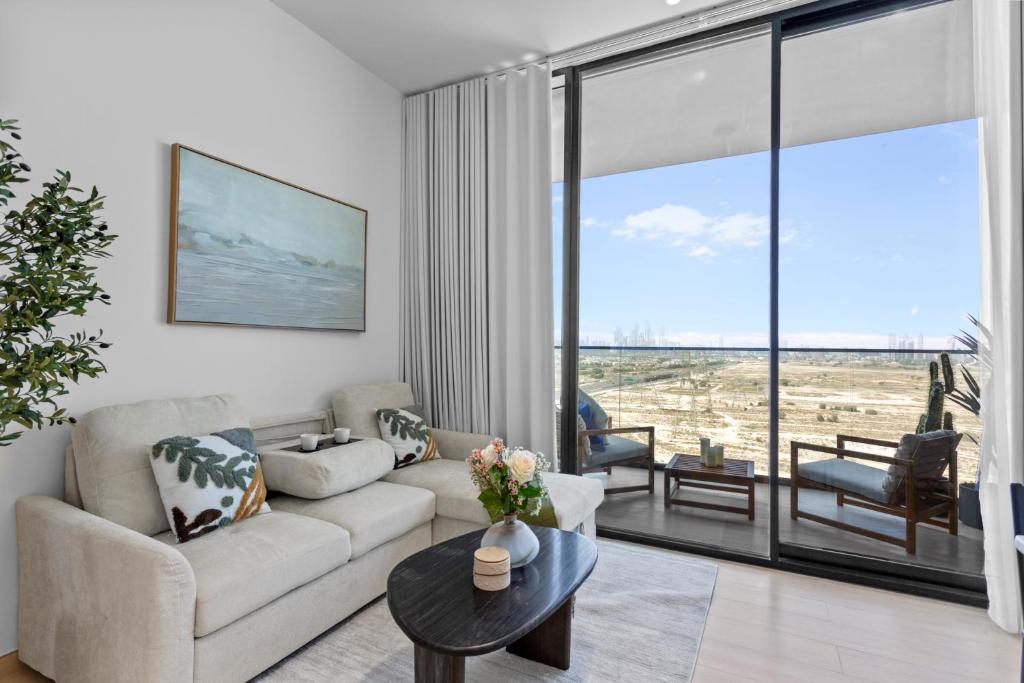 Elegant Living in 1 BDR at JVC with Top Amenities, Dubai (updated ...