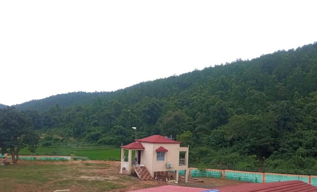 Surjani Hotel And Resort, Begunkudar (updated prices 2025)