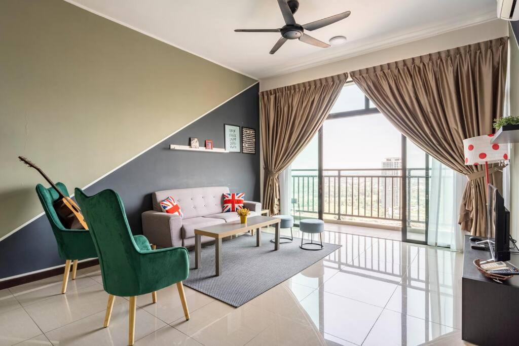 Molek Regency City View 6Pax Netflix, Johor Bahru (updated prices 2026)