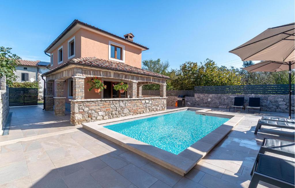 Gorgeous Home In Roc With Wifi, Roč (updated prices 2025)