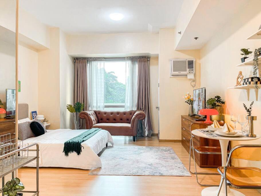 Best Staycation In Bgc Central #aatft13j, Manila (updated prices 2025)