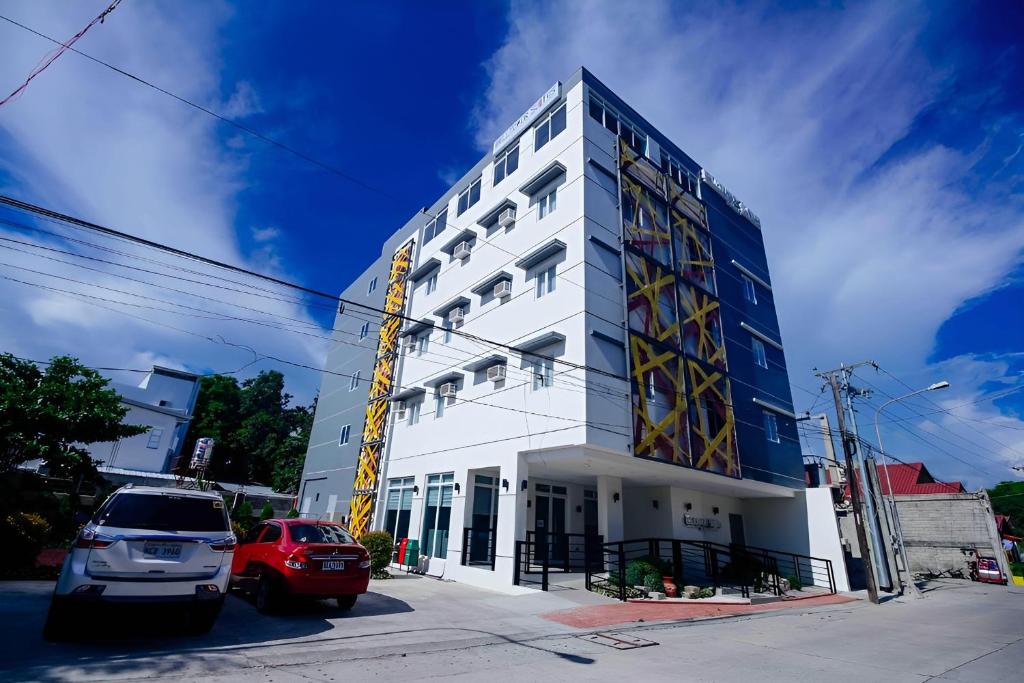 Belltower CSheLi Suites Bantay - Vigan, Vigan (updated prices 2024)