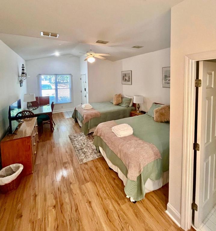 Beautiful Newly Remodeled Mini Suite at Sea Trail Resort, Sunset Beach ...