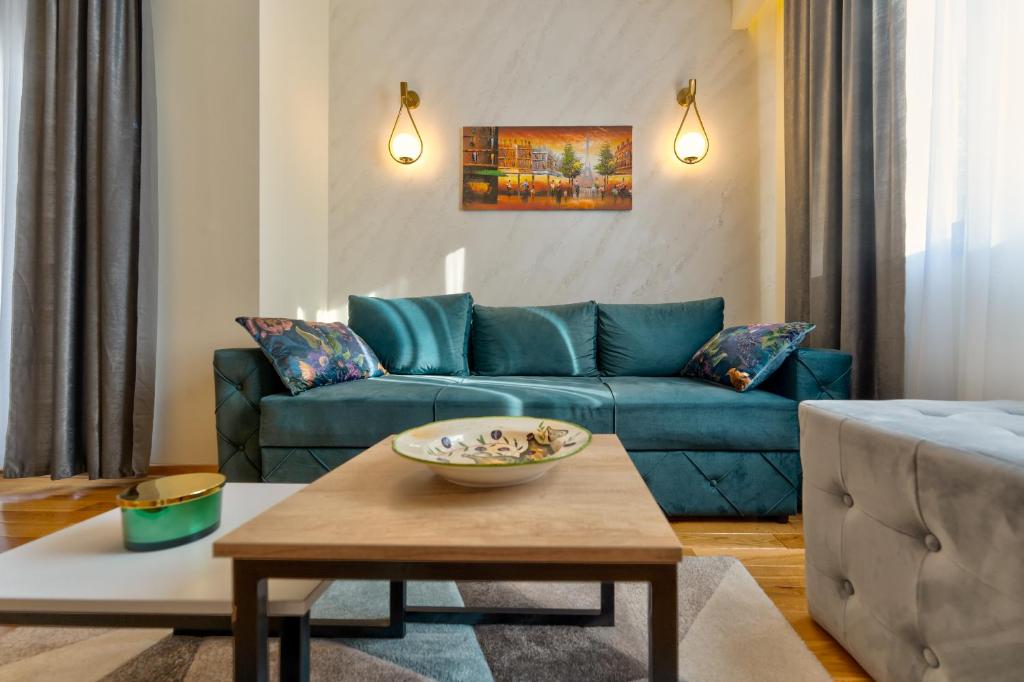 I&K-13-Titova vila, Zlatibor (updated prices 2025)