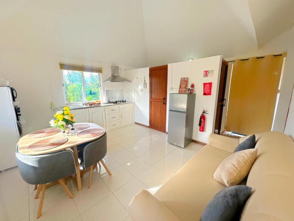 Koa, Riambel (precios actualizados 2025)