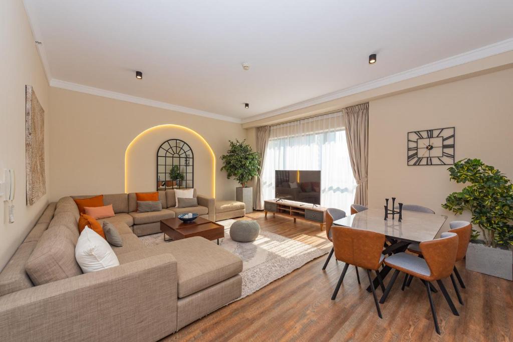 Rimal 4, JBR- Elegant 2 BR, Dubai (updated prices 2025)