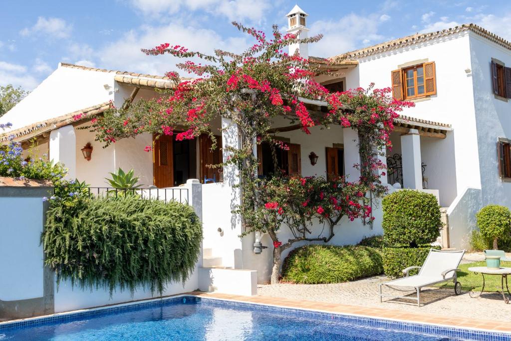 Almancil Sea and Countryside Secluded Villa, Almancil (updated prices 2025)
