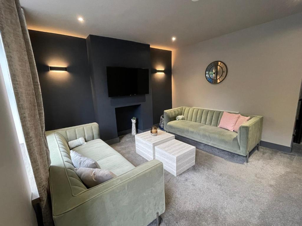 Cottage in Holmfirth Centre, Holmfirth (updated prices 2026)