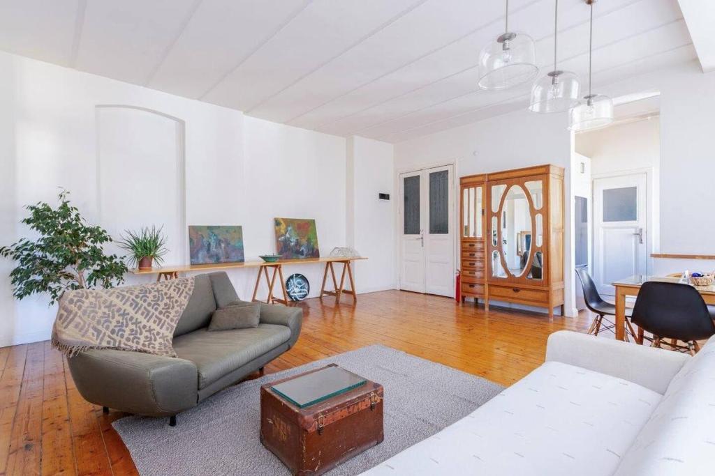 Bright Charming 1-bed Home-heart Of Taksim! #365, Estambul (precios ...