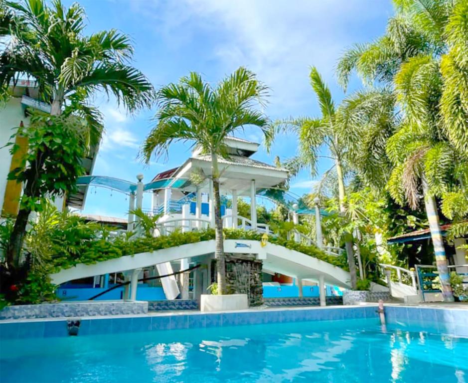 Isla Paraiso Resort-Hotel, Sison (updated prices 2026)