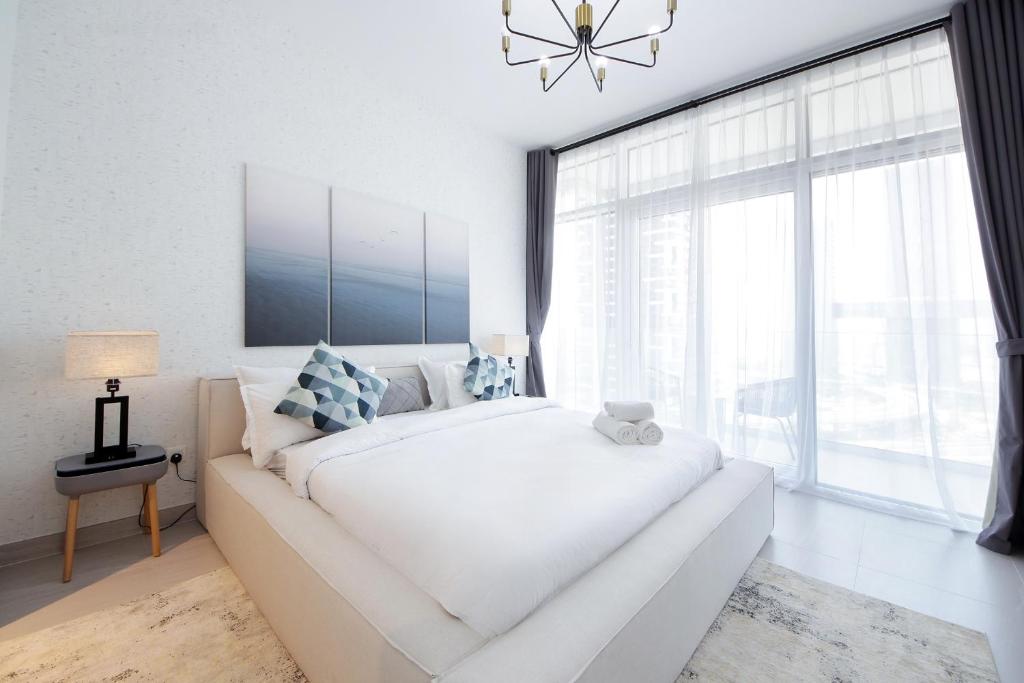 Modern 1 BHK with Lovely interiors - Park Gate Residences A, Dubái ...