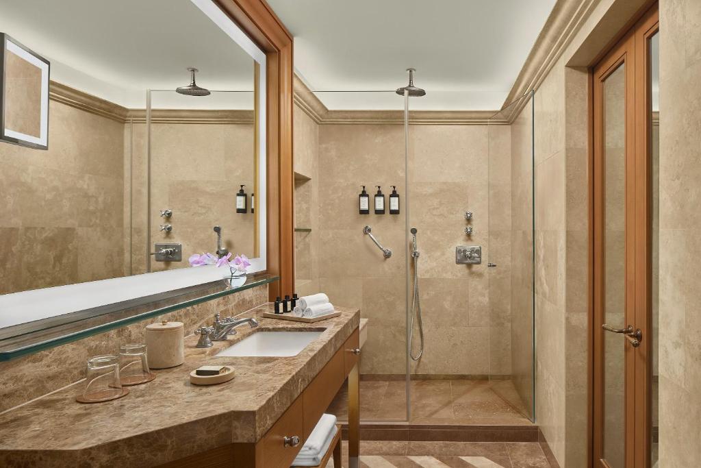 Divan Istanbul, Istanbul (updated prices 2025)