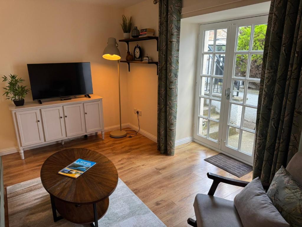 20a, By The Ness, Inverness (updated prices 2026)