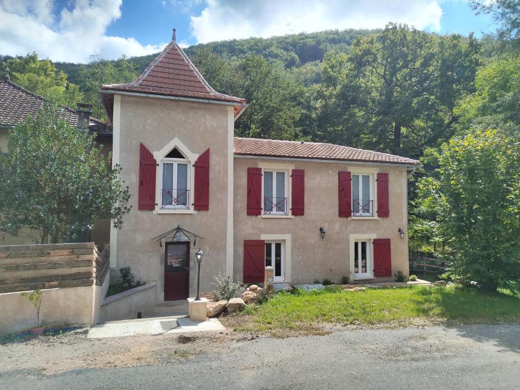 Le moulin de Siramon, Roussy (updated prices 2025)
