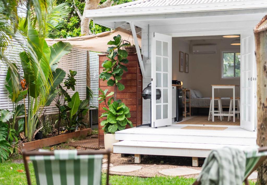 Surf Shack Bungalow - Oceanstays, Yamba (updated prices 2026)