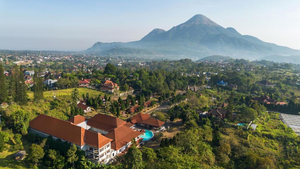 Royal Hotel and Villas Trawas, Trawas (updated prices 2026)