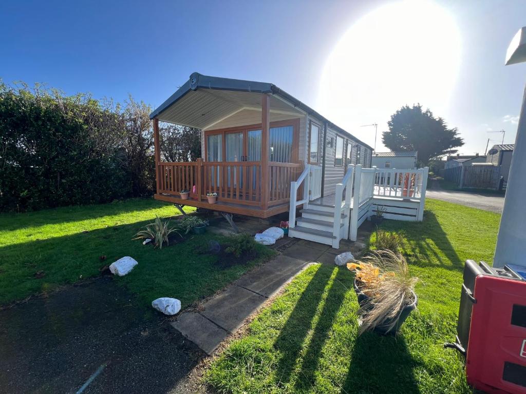 Flower Bay, Prestatyn (updated prices 2025)