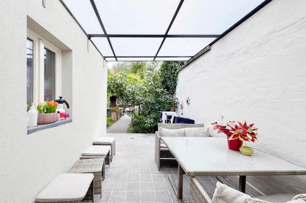 Prediker, Bruges (updated prices 2025)