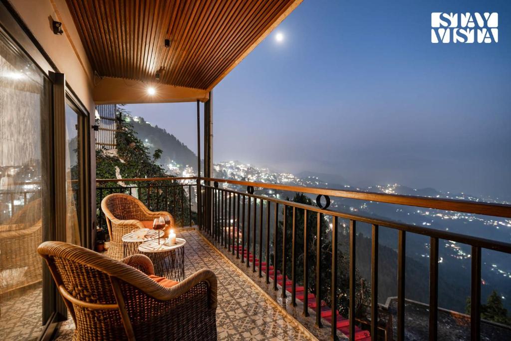 StayVista at Ember Home with Balcony, Meals Available, Mussoorie ...