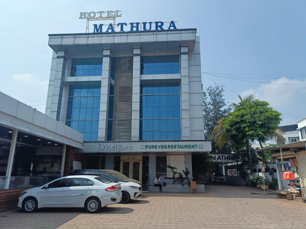 Hotel Mathura Inn Shirdi, Shirdi (precios actualizados 2025)