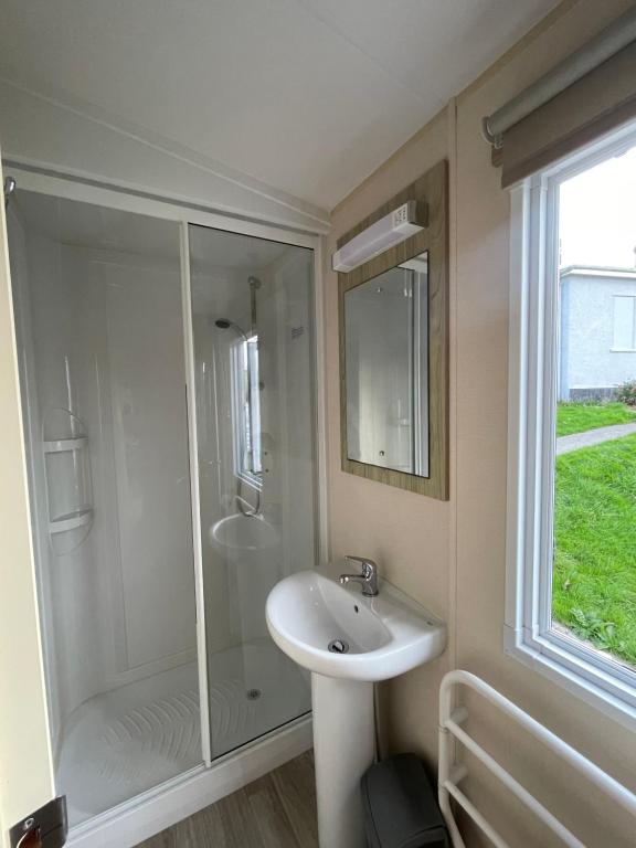 Newquay Bay Holiday Resort Caravan 73, Porth (updated prices 2025)