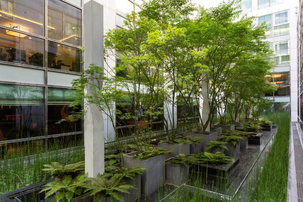 La Clef Tour Eiffel Paris by The Crest Collection, Paris (updated ...