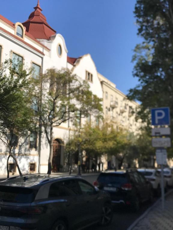 Baku Nizami street LANDMARK, Baku (updated prices 2025)