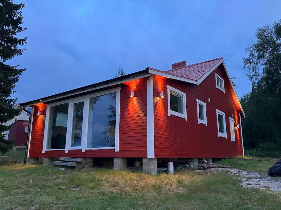 Hus med utsikt över Umeälven, Obbola (updated prices 2025)