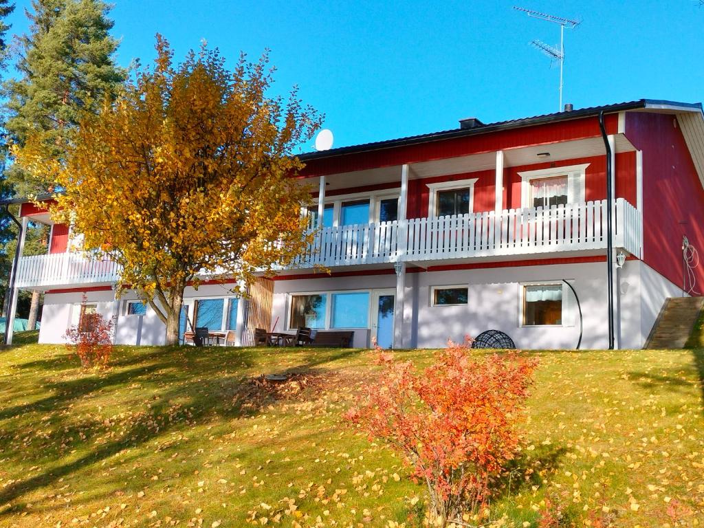 Rantala talo Keitele järven rannalla, Kymönkoski (aktualisierte Preise ...