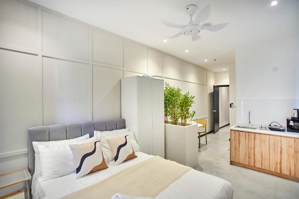 Neu Suites Ampang near LRT Jelatek, Kuala Lumpur (updated prices 2025)