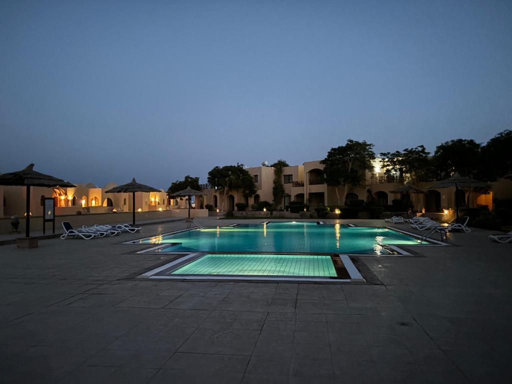 Beachfront studio at The View Residence Hurghada, Hurghada (precios ...