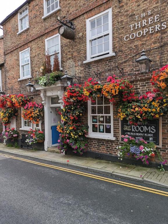 The Three Coopers, Bedale (updated prices 2026)