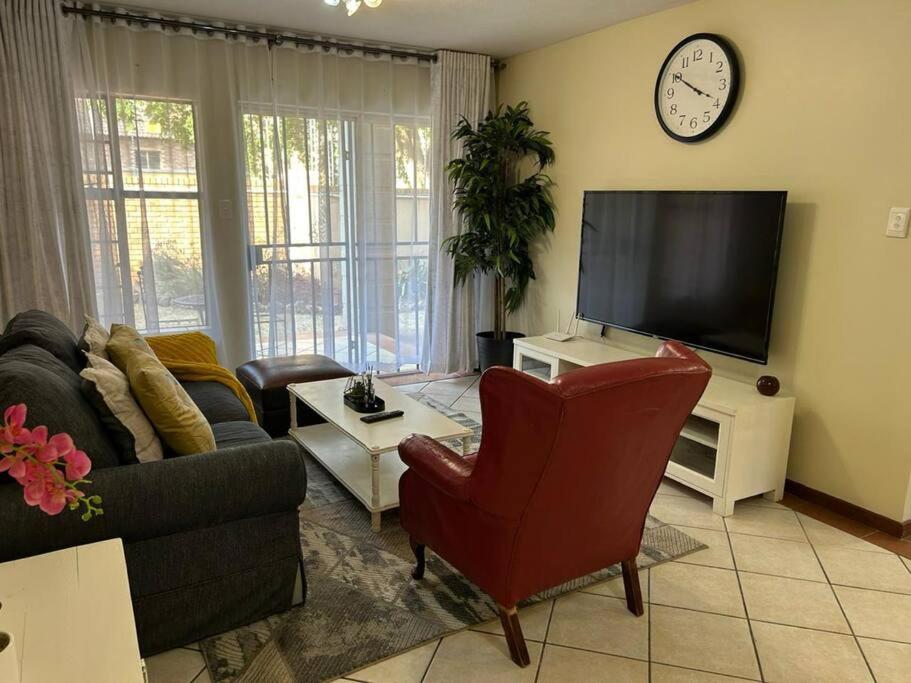 2c - 4 No load shedding 2bed 2bath with garden, Centurion (updated ...