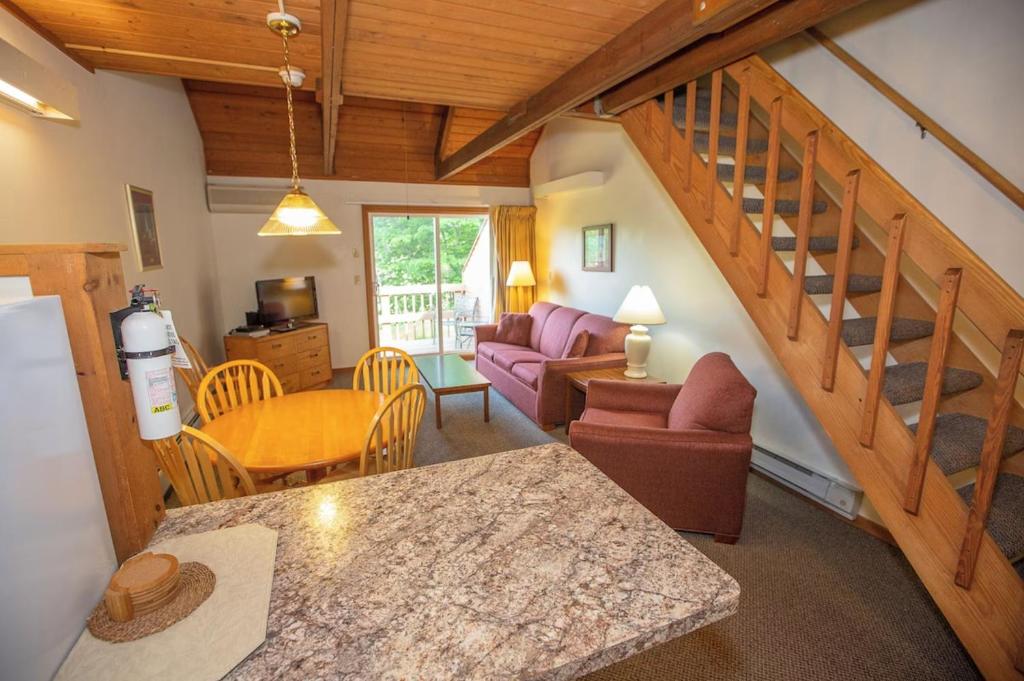 Cold Spring Plymouth Resort, Ashland (updated prices 2025)