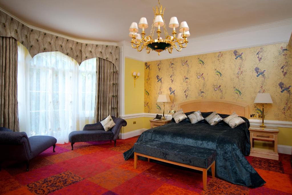 GreyFriars, Colchester (updated prices 2025)