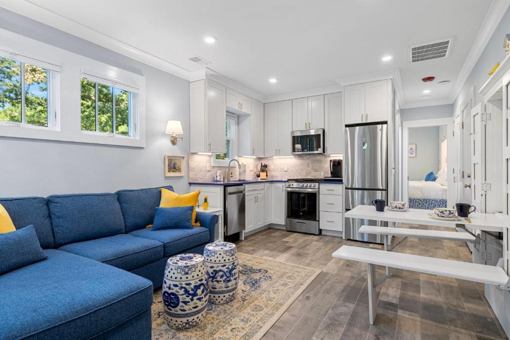 Union Pier Summer House - Bamboo Suite #3, Union Pier (updated prices 2025)