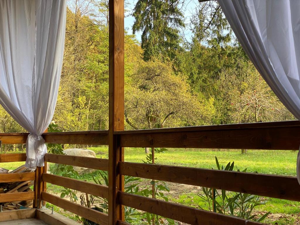 Casuta dintre rauri, Sîrbi (updated prices 2025)