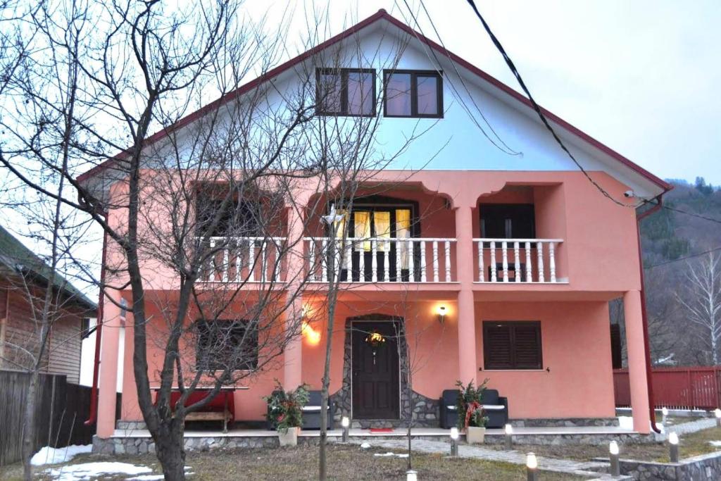 Pensiunea Lui Nea Nicu Lepsa, Lepşa (updated prices 2025)