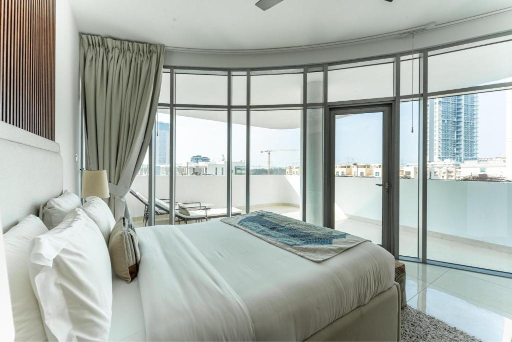 Peaceful 1 Bedroom in JVC with Huge Balcony, Dubai (updated prices 2024)