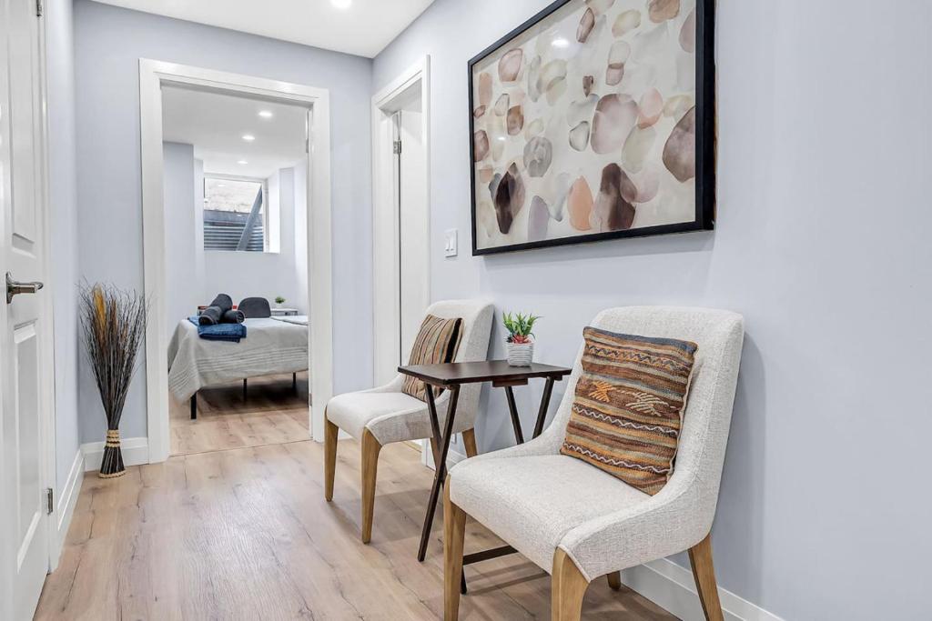 Beautiful Home Near DT GO Hospitals Waterfalls, Hamilton (updated ...