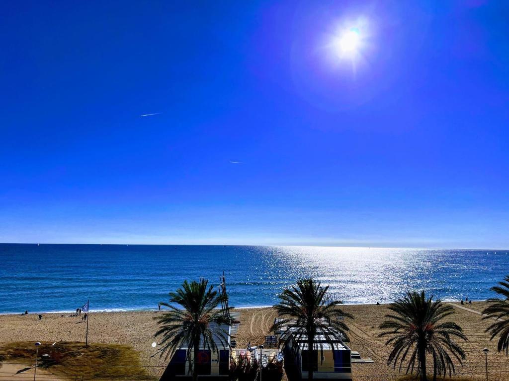 Vilador Barcelona Beach Hotel, El Masnou (updated prices 2025)