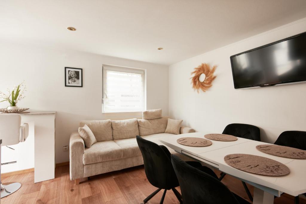 Luxurious 3BD Villa in Prime Location of Vienna, Vienna (updated prices ...