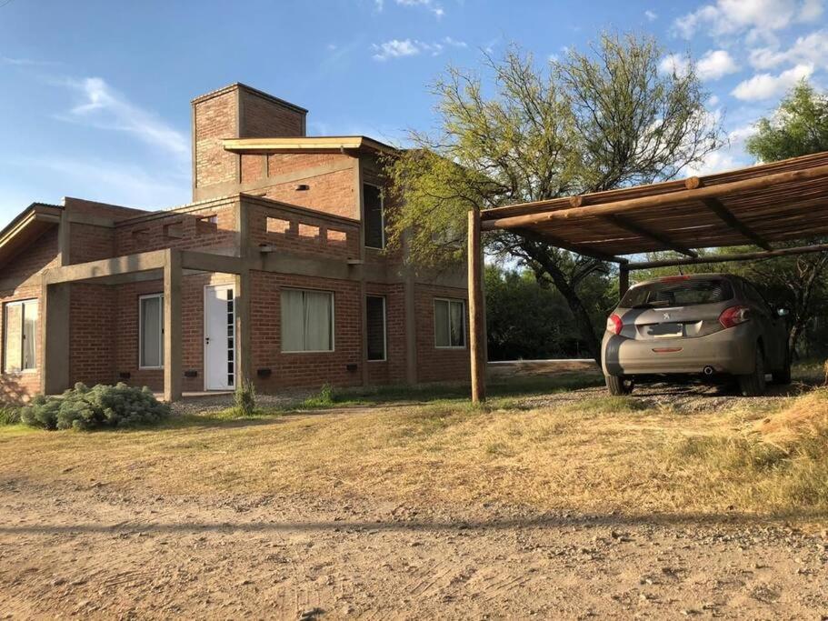 Cabaña RUSTICA exclusiva para 6 personas toda equipada, Carpintería ...