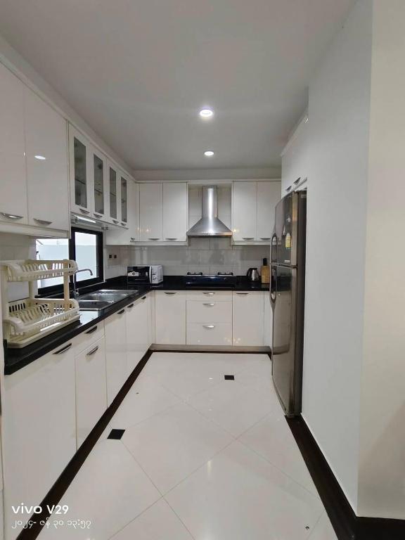 Bann Natcha 37, Pattaya Central (updated prices 2025)