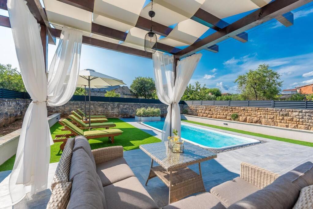 Villa Marcela by AdriaticLuxuryVillas, Pridraga (updated prices 2026)