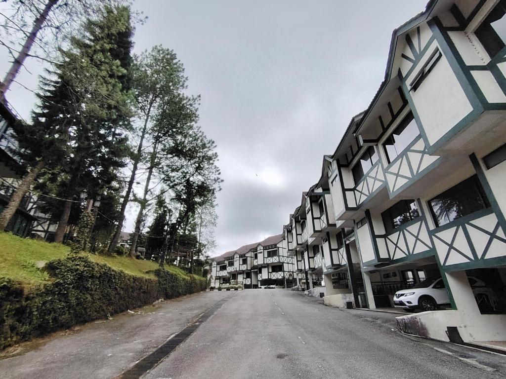 The Family Hideaway 2 Bedroom Apartment at Equatorial Hill Resort ...