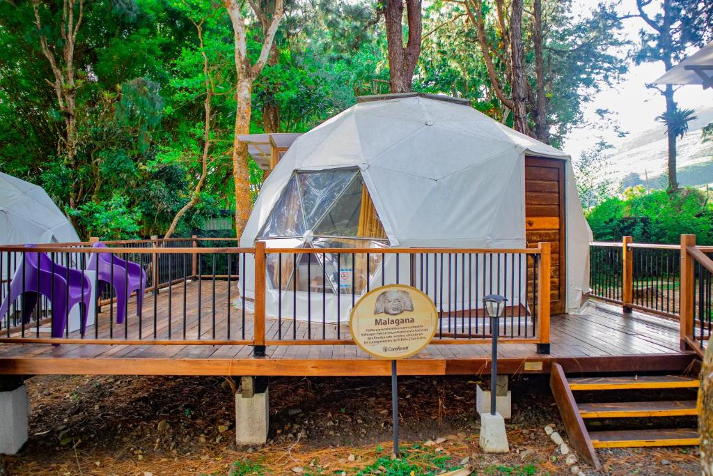 Glamping - Centro Vacacional Comfandi Lago Calima, Calima (precios ...