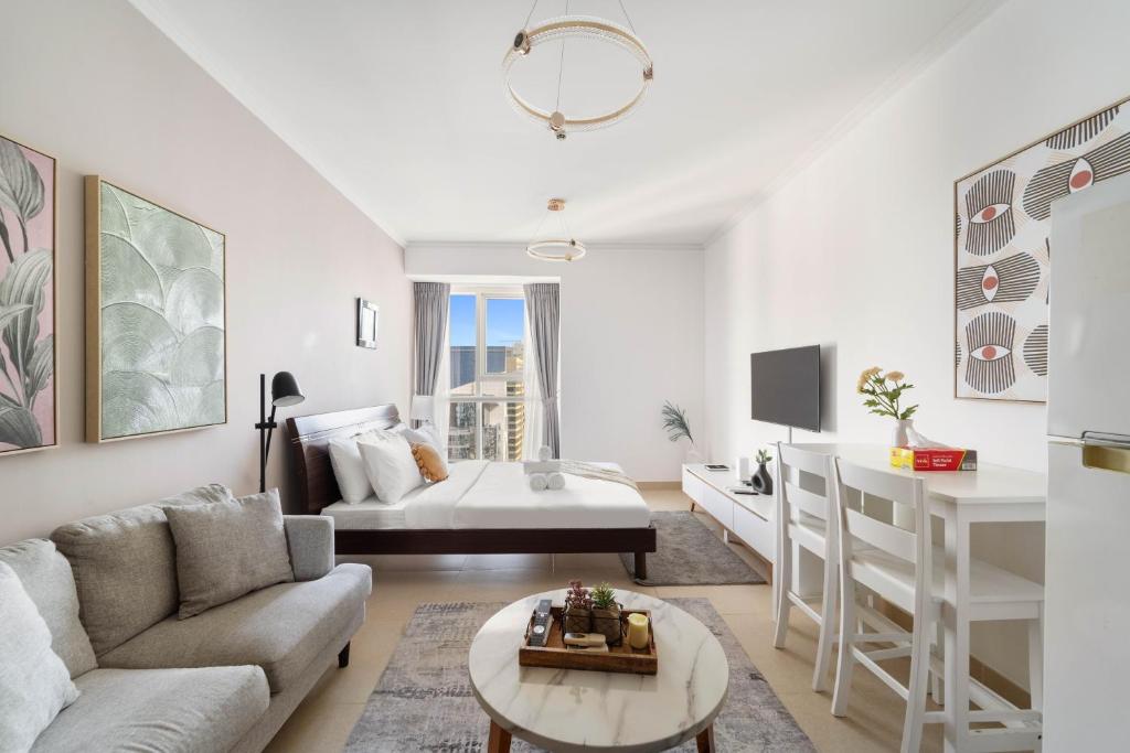 Cozy Studio in JLT, Dubai (updated prices 2026)