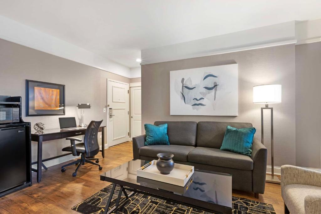 Best Western Plus Hawthorne Terrace Hotel, Chicago (updated prices 2025)